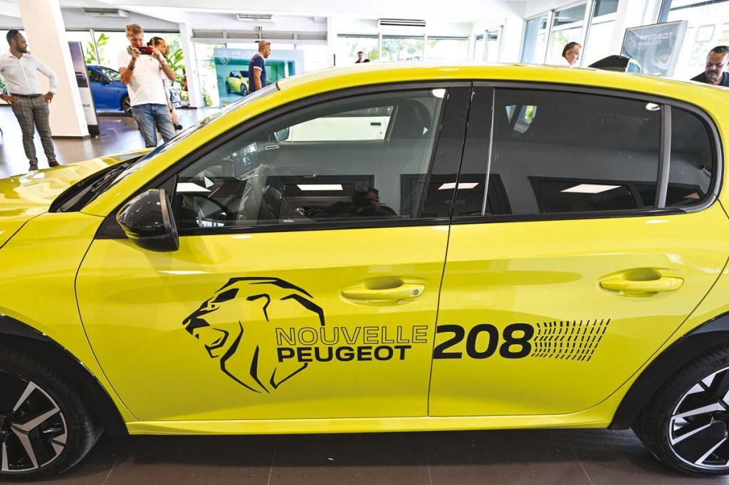 La Nouvelle PEUGEOT 208 se réinvente - Leader Réunion
