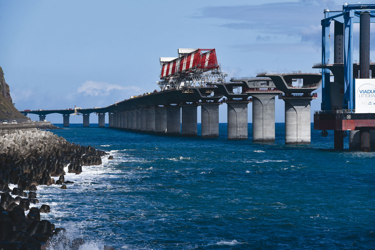 Le chantier de la NRL reprend - Leader Réunion